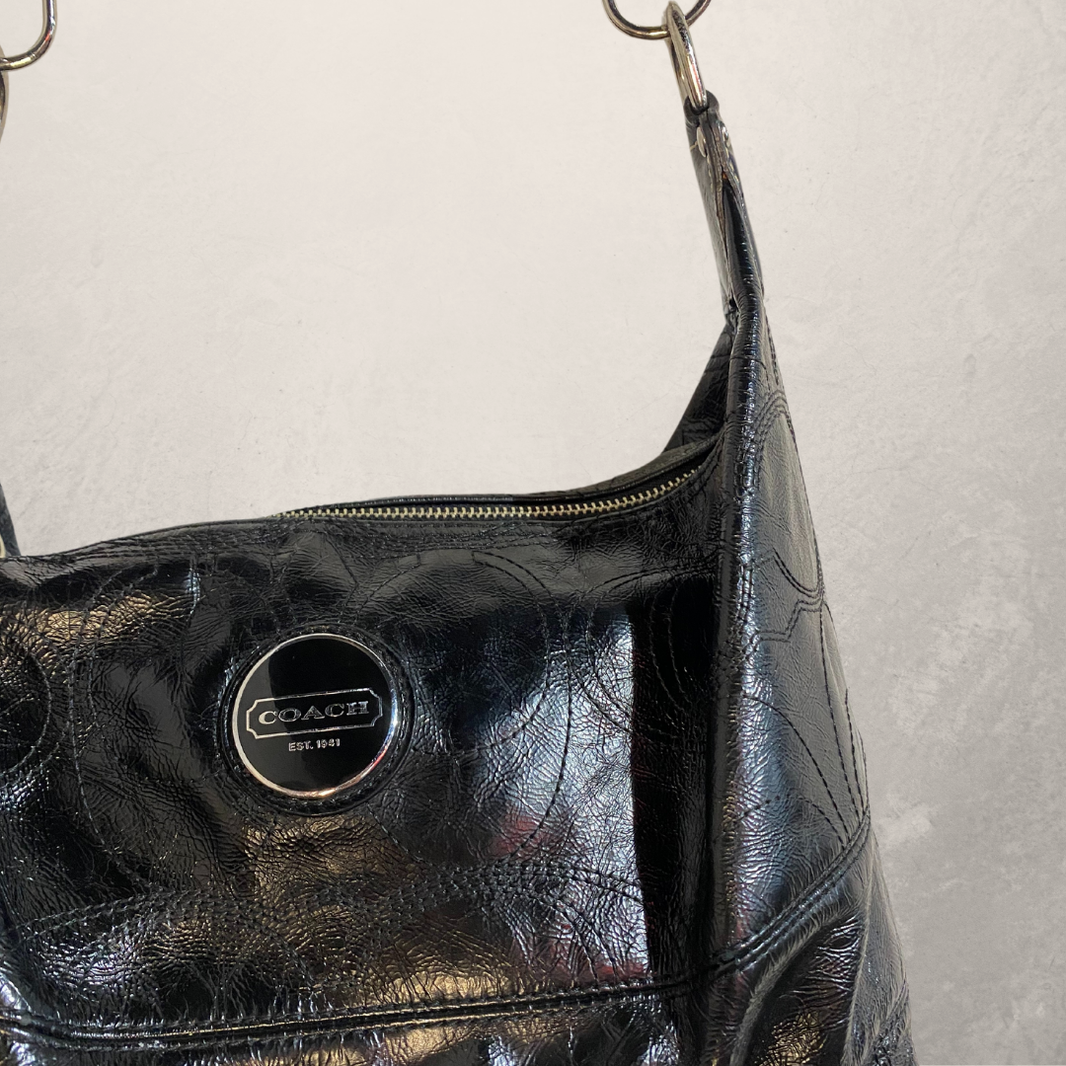 ReviveHaarlem.com Tweedehands Designer Kleding en Vintage Modewinkel ...